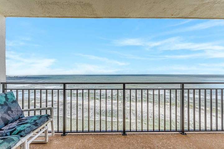 Direct Ocean Front - Sherwin Condominium 1702 - Daytona Beach