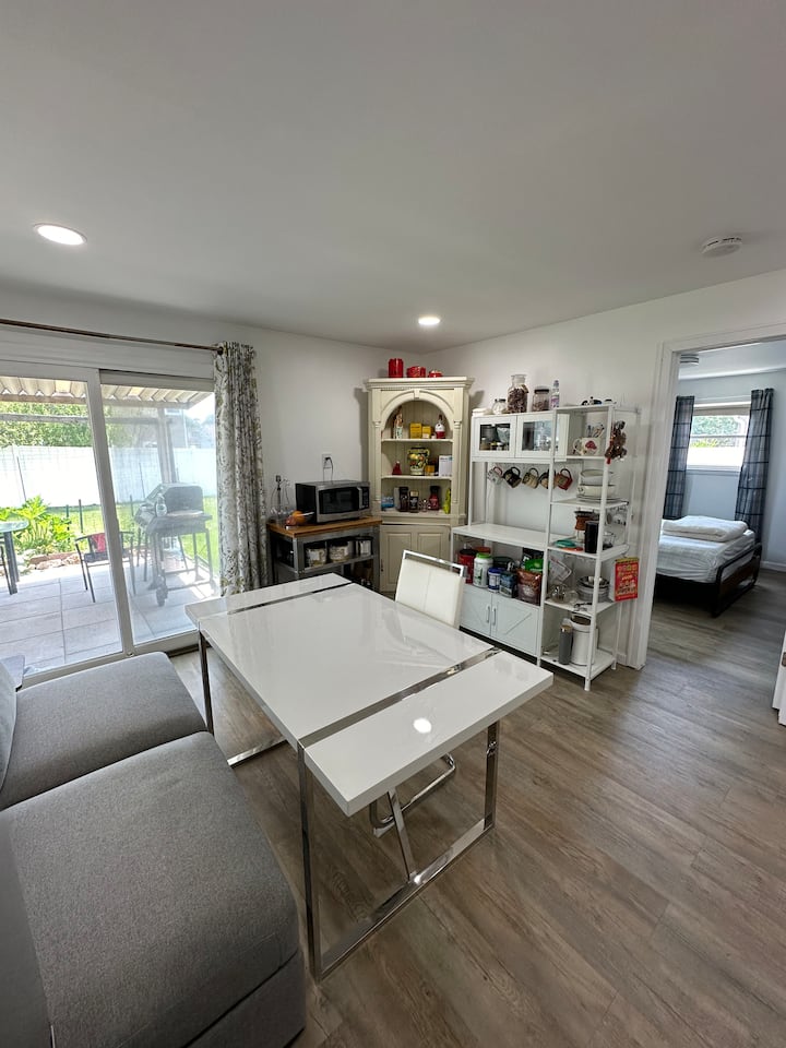 Private & Comfortable Studio In South Edison - Edison, NJ
