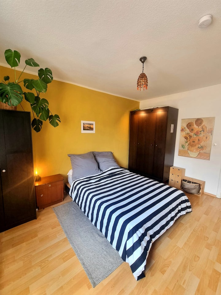 Gemütliche & Moderne Wohnung, 2 Balkone - Nuremberg