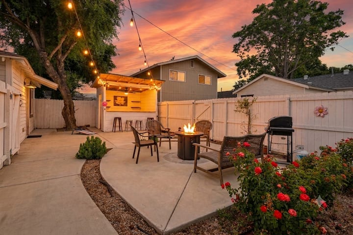 Cozy Dwntwn Fireplace Bbq Studio - Paso Robles, CA