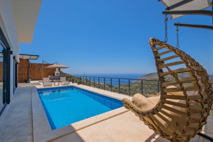 Deniz Manzaralı ÖZel Havuzlu Jakuzili Balayı - Kalkan