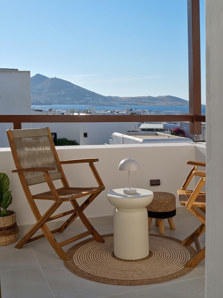 Rocaia Mini Suites Naousa - Granite - Paros