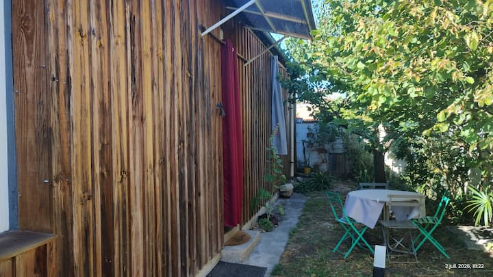 Maison Indépendante Avec Jardinet - Talence