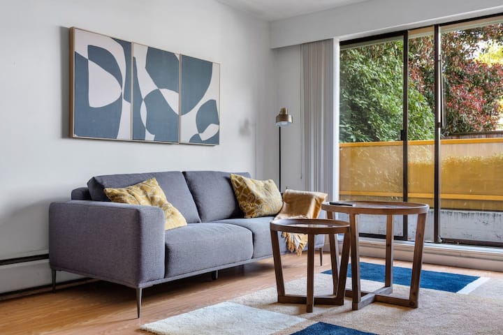Bright & Comfy 1br Suite | Minutes To Kits Beach - Vancouver