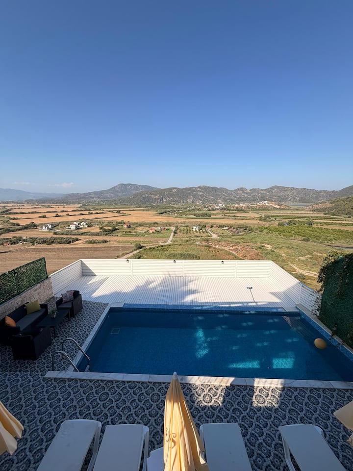 Plaja Ve Havalimanına Yakın Lüks Villa - Dalaman