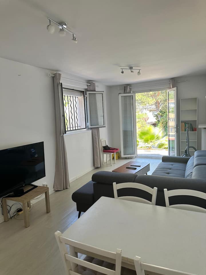F2 Clim Indépendant Ds Villa Proche Cannes/grasse - Auribeau-sur-Siagne