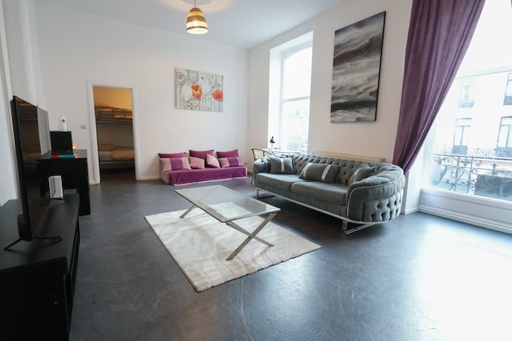 Magnifique Appart 2 Chs, Balcon, Cœur De Bruxelles - Anderlecht