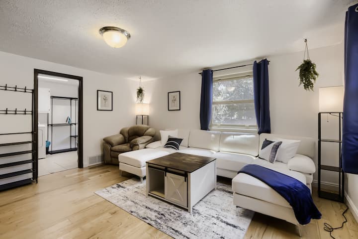 Extended Stay Oasis | Fenced Yard, Garage & More - 롱먼트