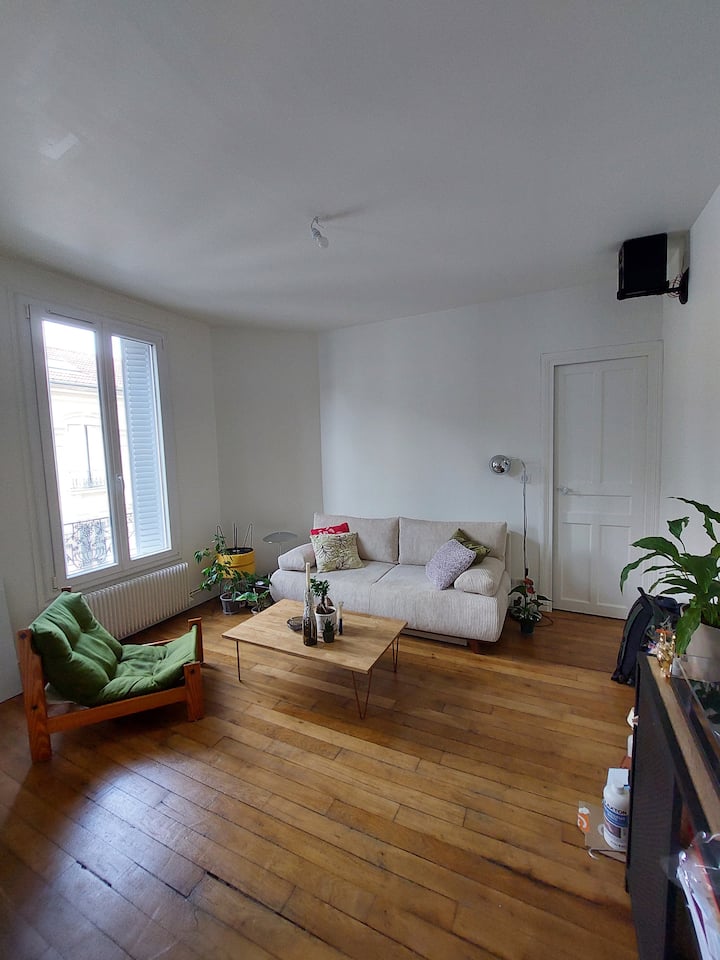 Appartement 2 Pièces Croix De Chavaux - Montreuil
