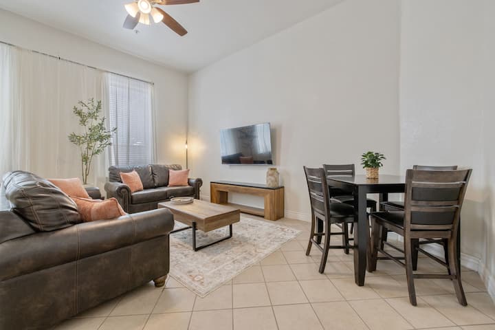 Boutique Extended Stay 1bd In Porterville (Apt #3) - Porterville, CA