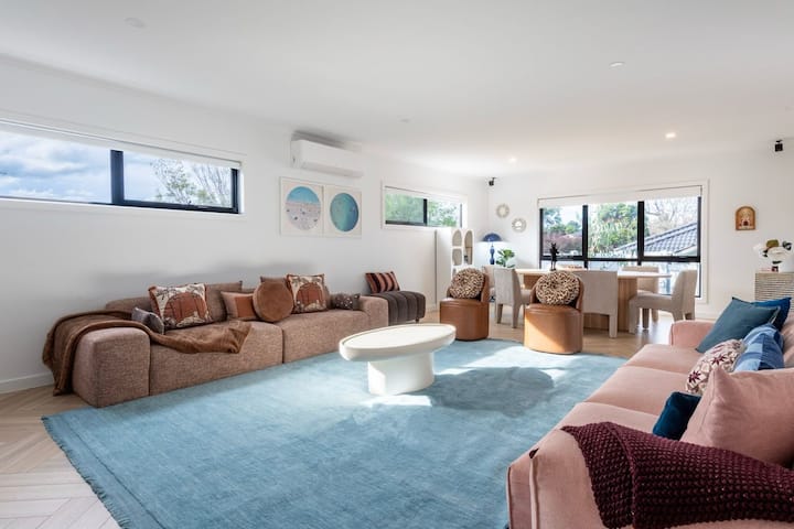 The Haven House | Serene Family Retreat - Frankston