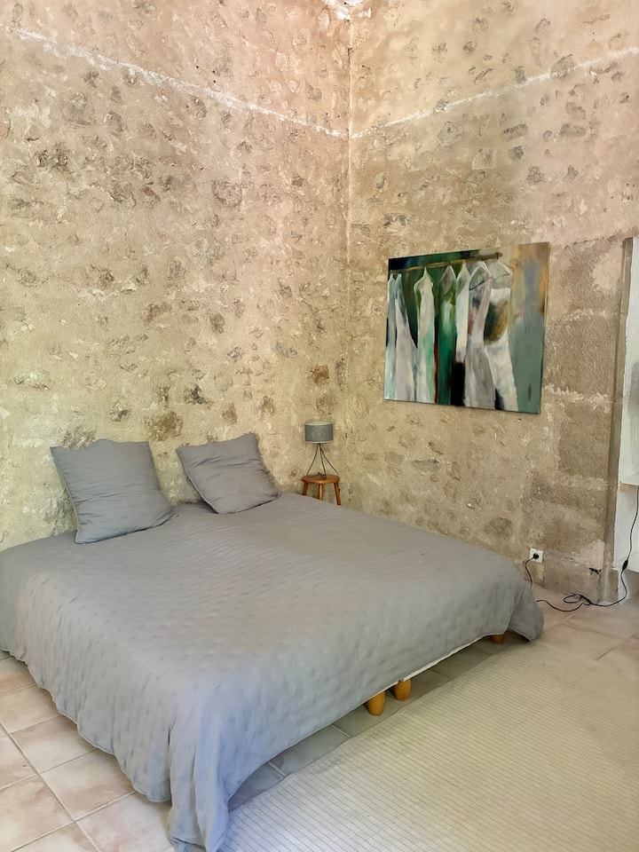 Kamer Met Privebadkamer - Fayence