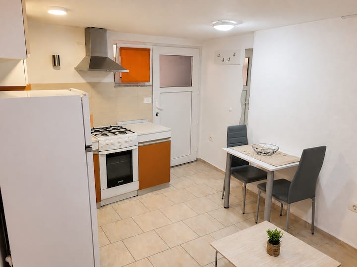 Olive Tree Apartment - 코페르