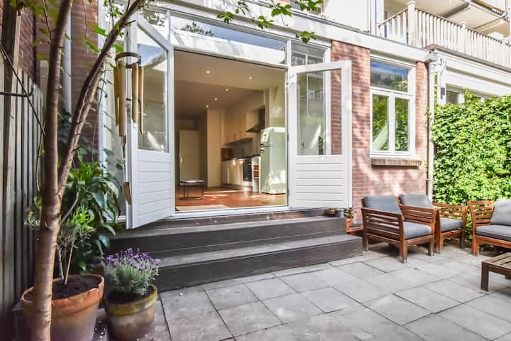 Big Apartment In Vibrant Area, Close To De Pijp - Amsterdam