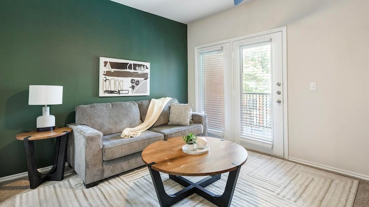 Landing | Beautiful 1bd, Clubhouse - Irving