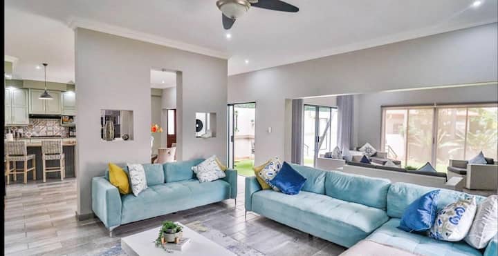 Luxury Family Retreat - Pretoria