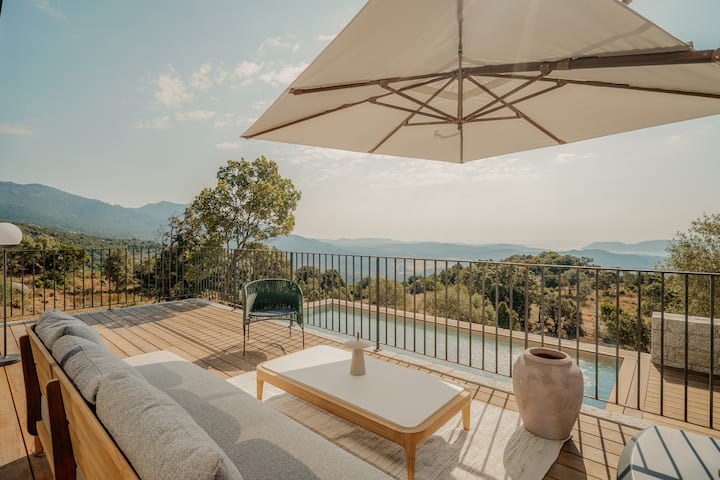 Casa Canalli Villa Sublime Entre Maquis Et Vue Mer - Figari