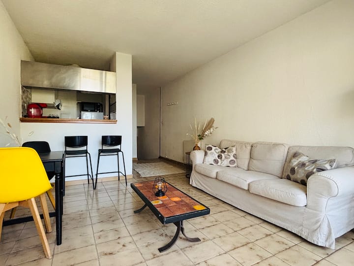 Duplex 4 Pers - Vue Port, Plage à 10min & Parking - La Grande-Motte