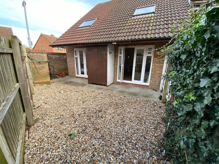 Spacious 5 Bedroom Home In Cambridge - Cambridge