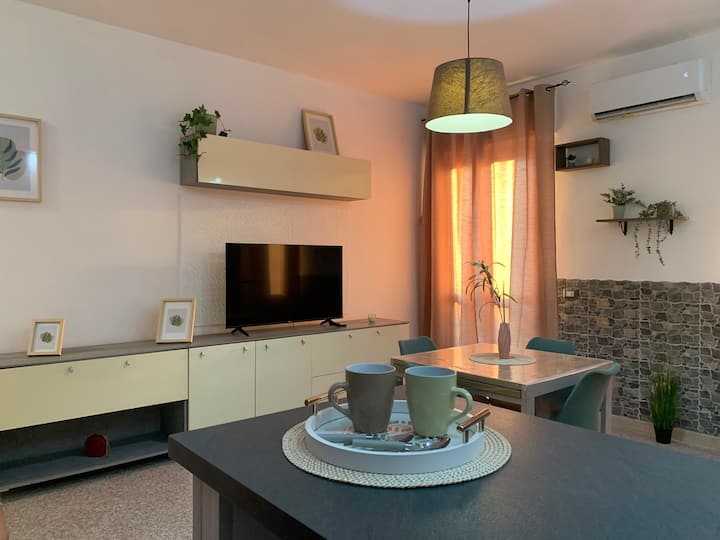 Rosi 
Elegante Appartamento Ad Alghero - Alghero