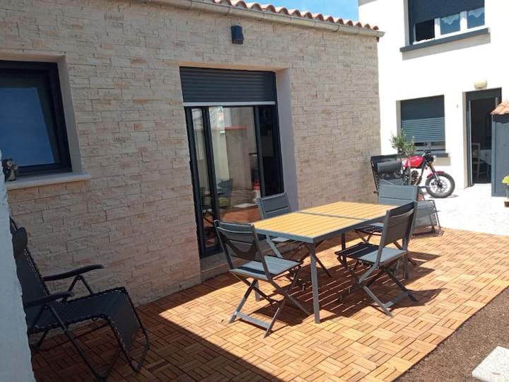 Charmante Maison Neuve, Avec Terrasse Et Parking - Aytré
