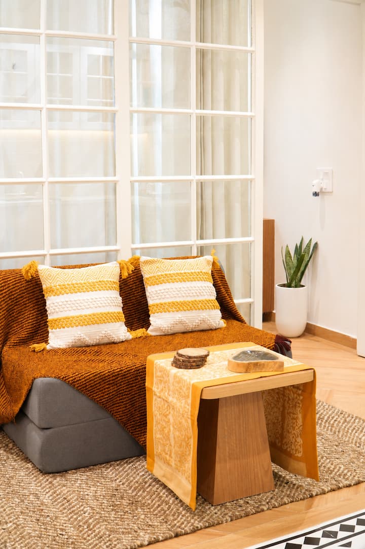 Amaltas-cozy1bhk-hospital/cyber Hub/airport Nearby - New Delhi
