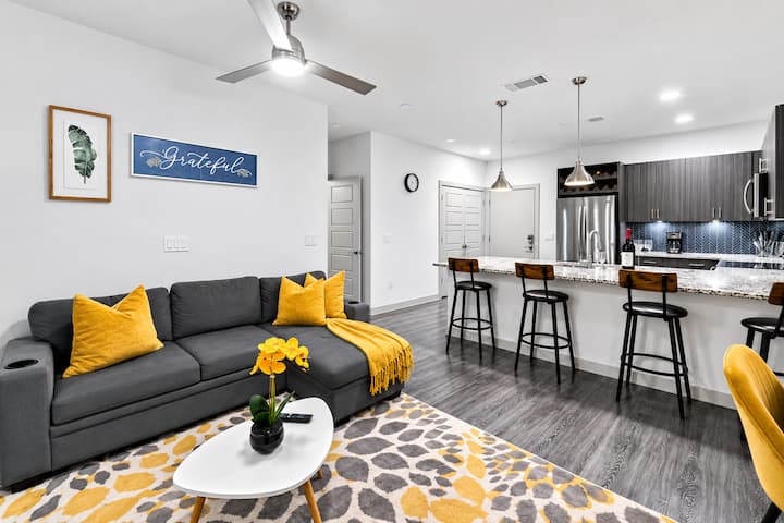 Mckinney Vacation Home | Pool & Games - McKinney, TX