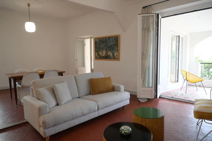 Appartement Centre Ville Calvi - 4 Personnes - Lumio