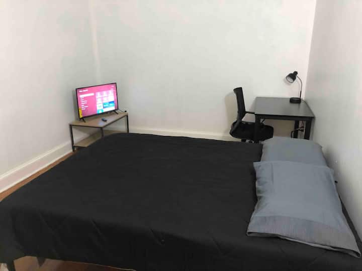 Bright 2br · Private Entrance · Sleeps 4 - Paterson, NJ