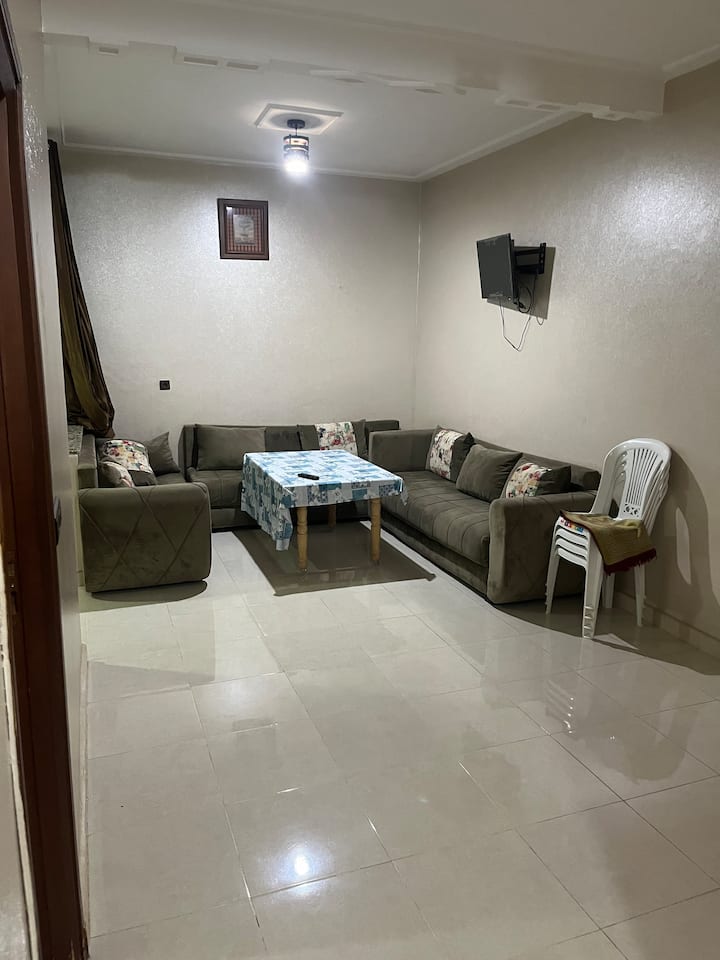 Logement Deux Chambres, Emplacement Idéal. - Berkane