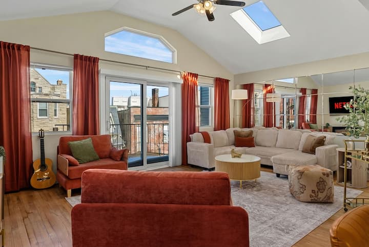 Urban Oasis! 3br W/ Free Parking! Sleeps 14! - Jersey City