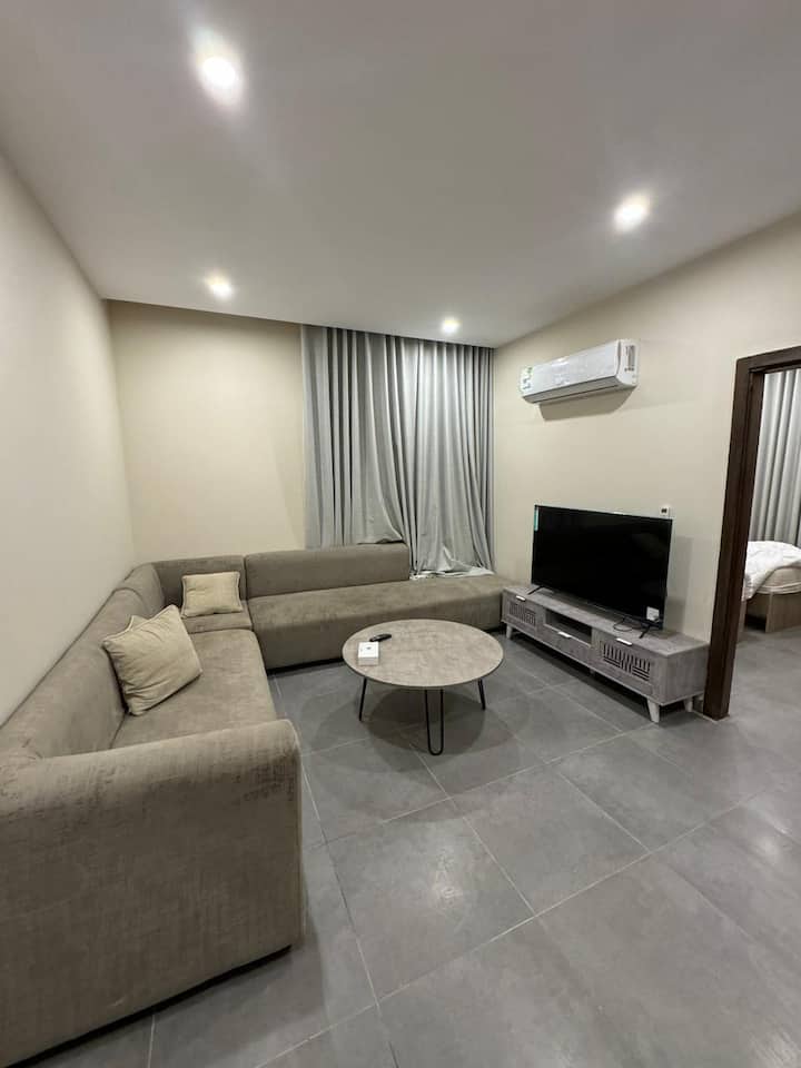 Comfort Near Haram & Shops - Medina