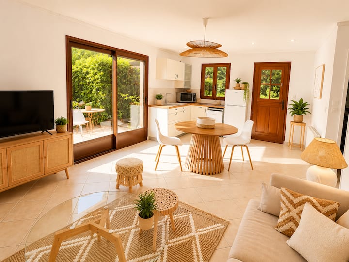 Chalet Cosy Au Cœur Dun Domaine Verdoyant - Hostens