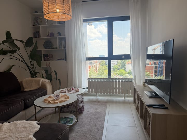 Sofia Landing, Near Metro, Free Parking Around - Sofía