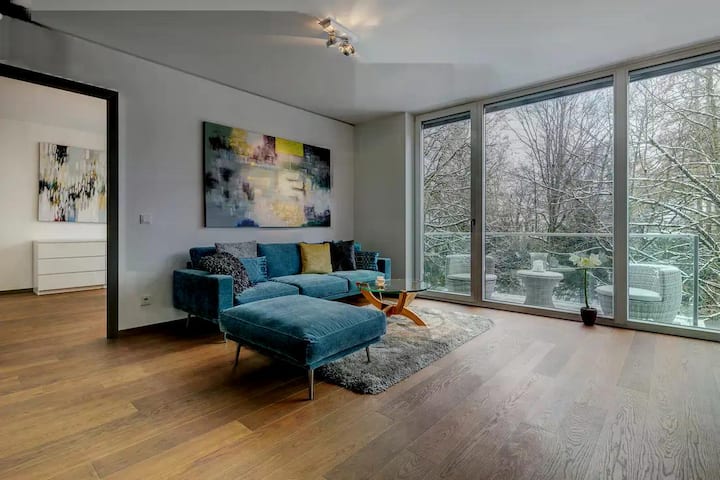 Luxuriöse Wohnung In Nymphenburg - 