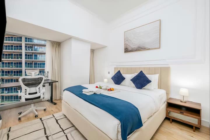 Private Room | Dubai Marina| Cayan Tower - Dubai Marina