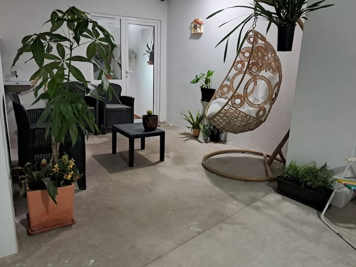 Newly Renovated, Three Bedroom, Large Terrace. - Nisa