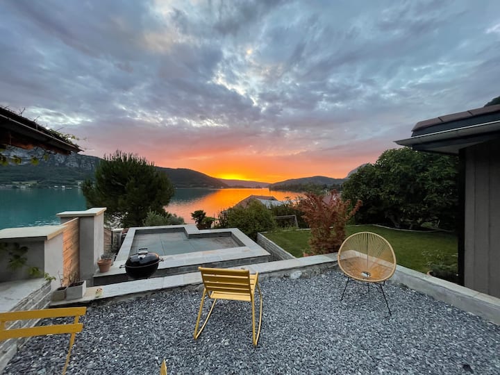 La Maison Au Bord Du Lac D'annecy - Meer van Annecy