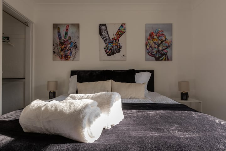 Colchester City | Sleeps 5 | Fast Wifi |Parking - Colchester