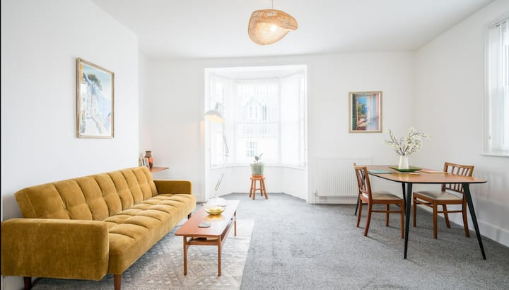 Bright 2 Story Saxmundham Flat Coast & Sizewell C - Dunwich
