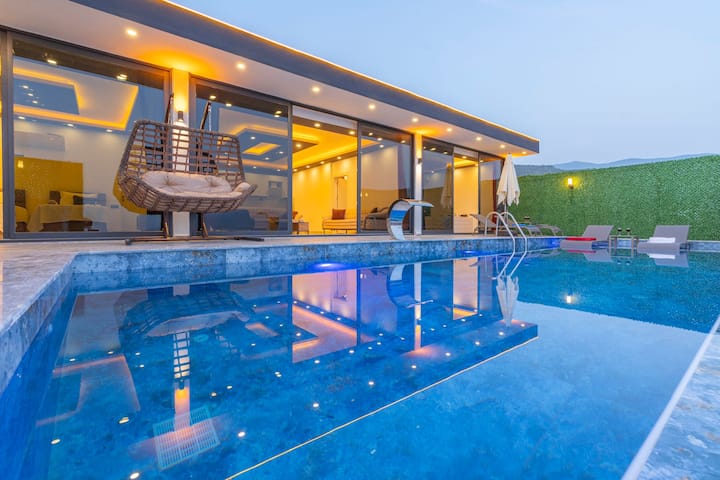 Kalkan-kaş
Tam Korunaklı ÖZel Havuzlu Villa Eren - Kalkan