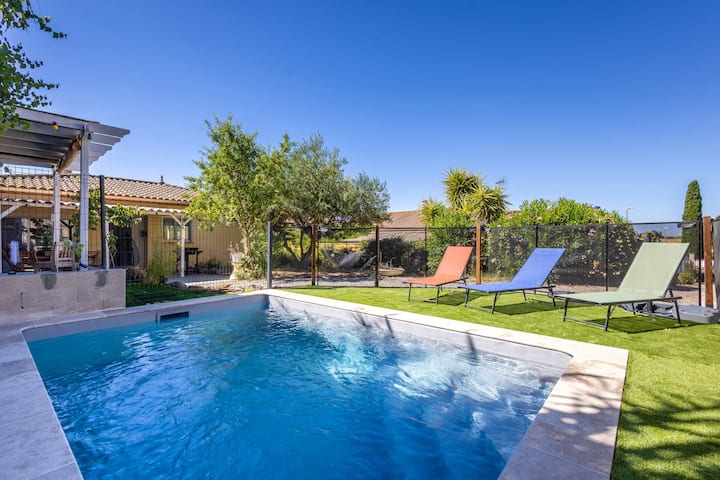 Villa Isis  Piscine & ÉLégance En Anglais - Vias