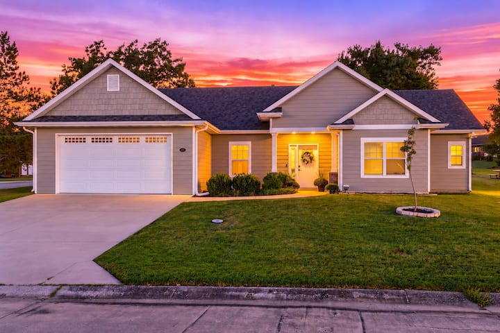 Trumans Den! Pet-friendly, Near Mu, Sleeps 6! - Columbia, MO
