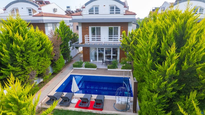 Bağçeciler Villa 4 Fethiye - Çalış Beach