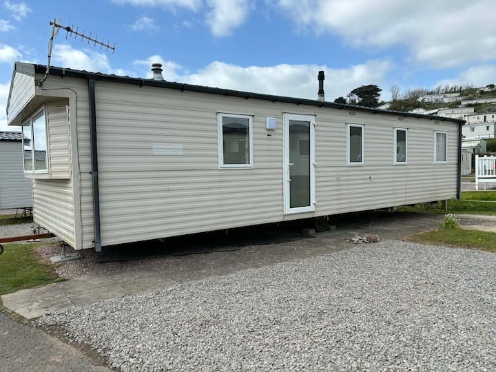 Cosy Beachfront Caravan - Bigbury-on-Sea
