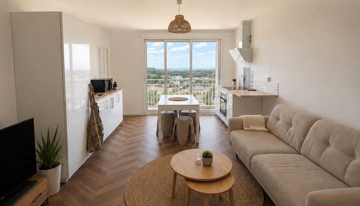 Appartement Lumineux De 2 Chambres, Avec Parking - Gradignan
