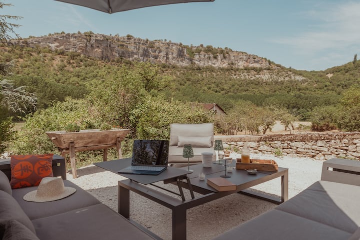 Terrasse Privée  Entre Falaises & Rivière  Clim - Lot