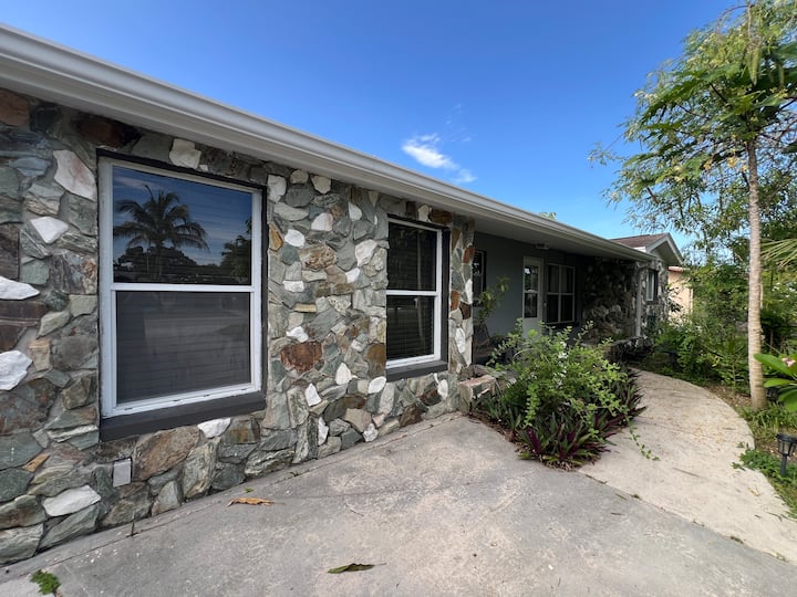 Vintage Charming Home Near Downtown Fort Myers - Fort Myers