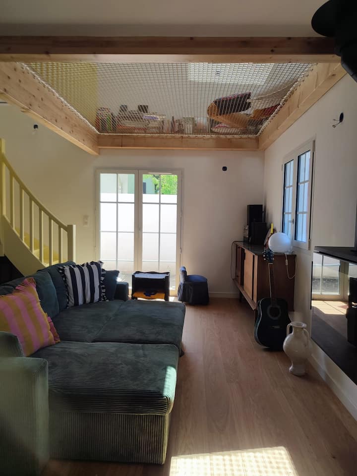 Maison Rénovée Avec Terrasse - Bidart