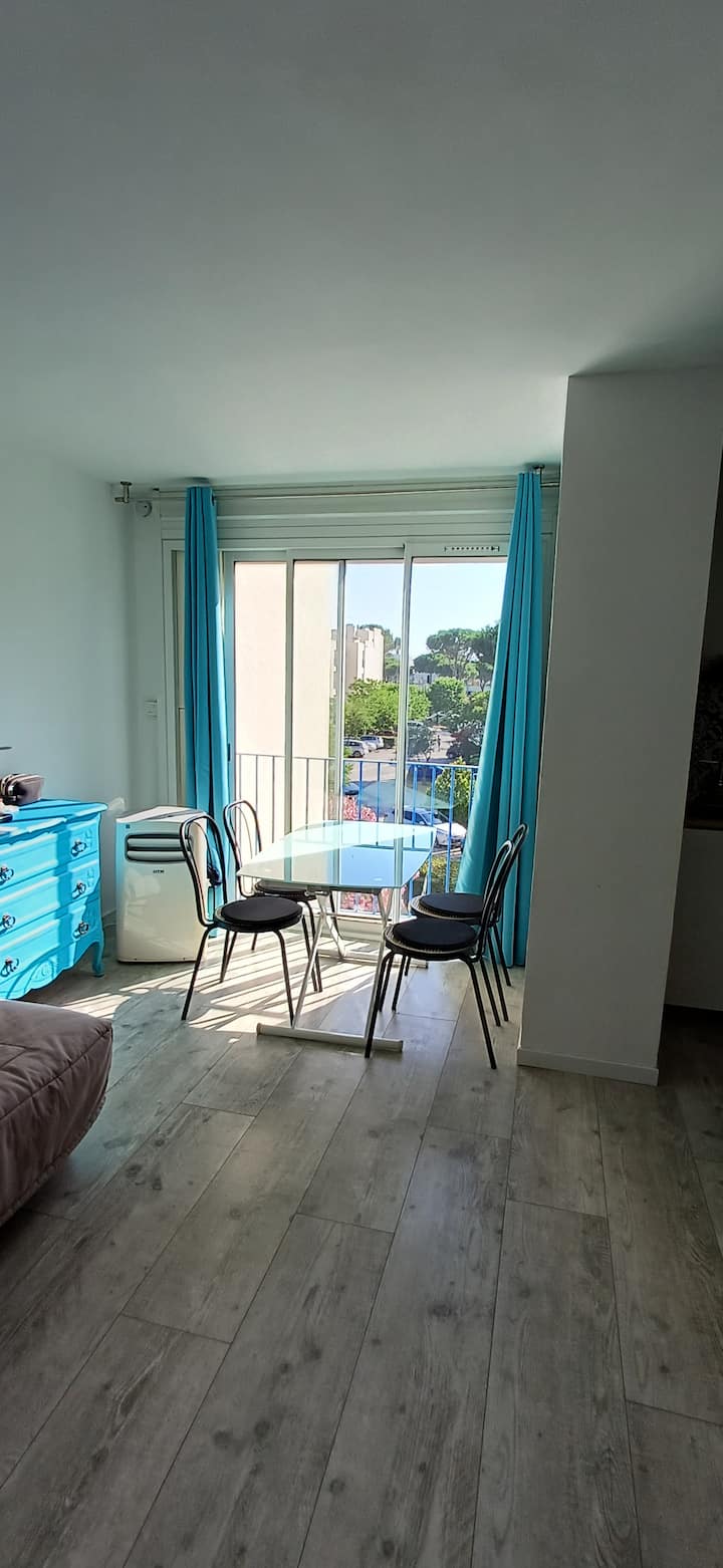 Studio Cosy Rénové Avec Loggia  La Grande-motte - La Grande-Motte